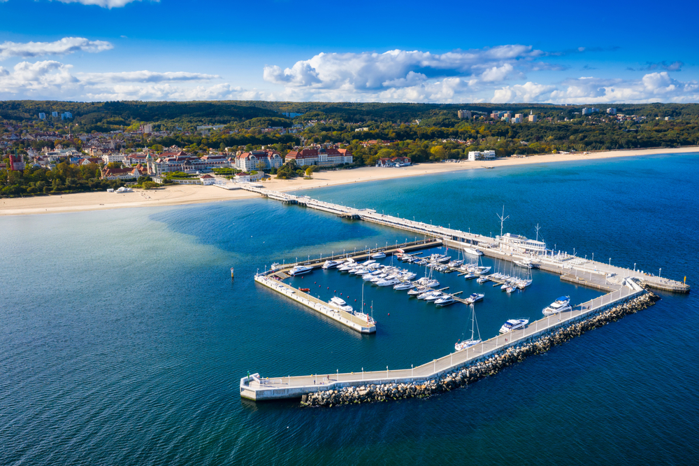 Poznaj lepiej Sopot! Noclegi nad morzem idealne na urlop